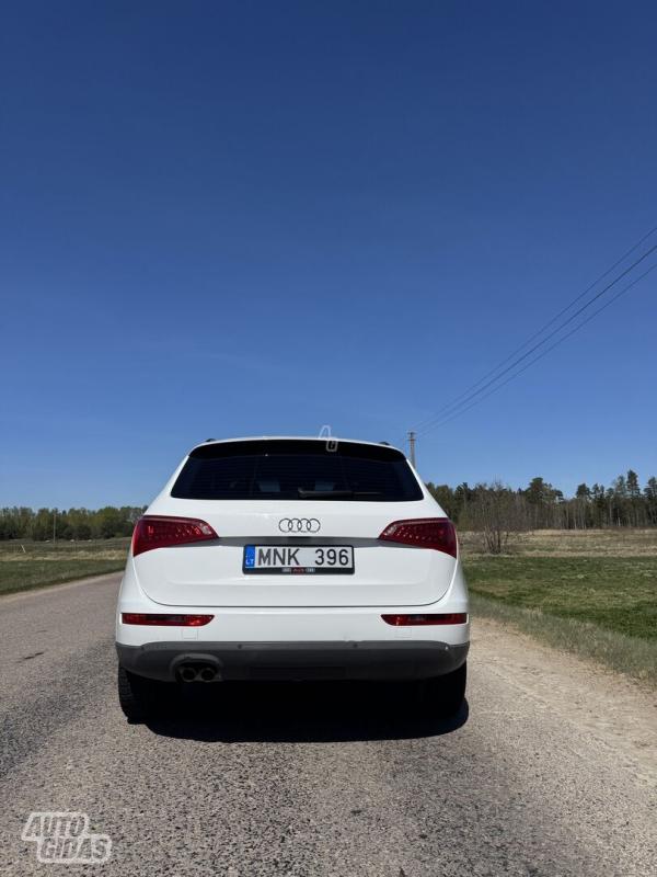 Balts Audi Q5 2011 Jonava, ar dzinēja tilpumu 2.00 L un nobraukumu 393 tūkst. km par 6000 €, foto 5 vietnē AUTOMOTO.COM.LV