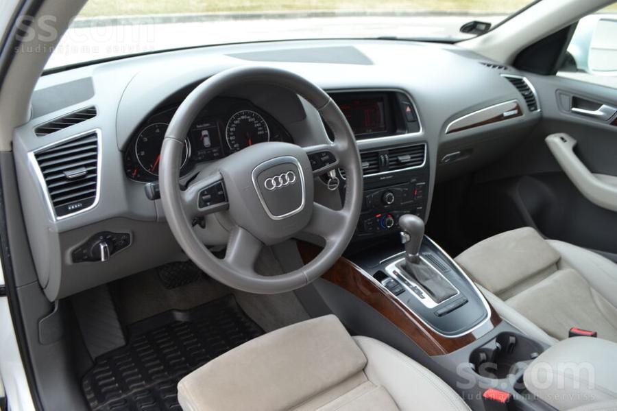 White Audi Q5 2011 in Riga, with an engine capacity of 2.00 L and mileage of 212 thousand km for 10650 €, photo 15 on AUTOMOTO.COM.LV