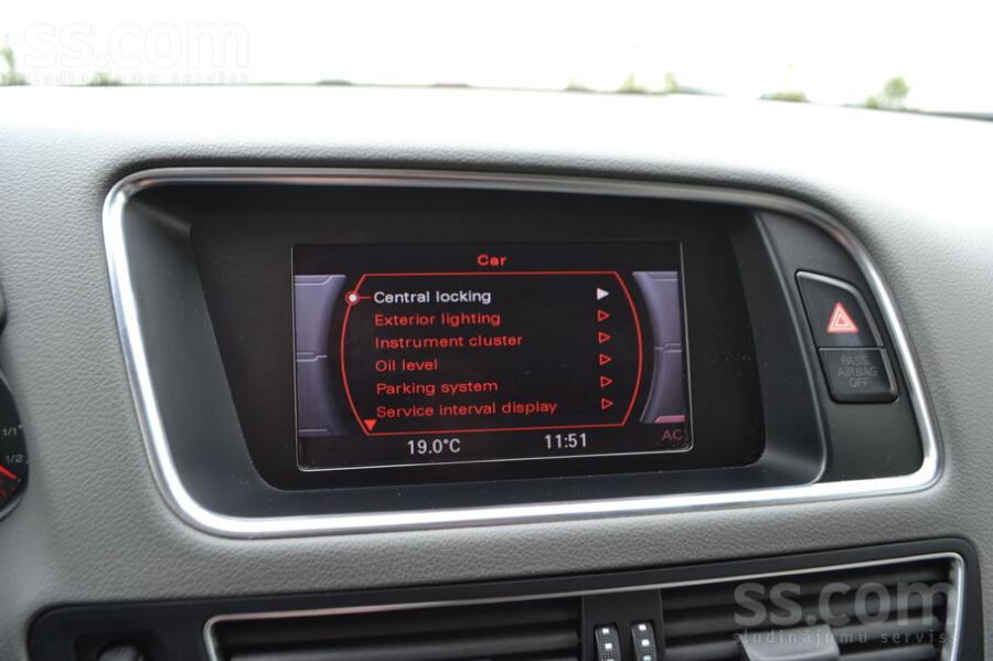 White Audi Q5 2011 in Riga, with an engine capacity of 2.00 L and mileage of 212 thousand km for 10650 €, photo 18 on AUTOMOTO.COM.LV