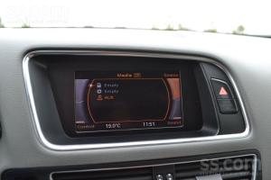 White Audi Q5 2011 in Riga, with an engine capacity of 2.00 L and mileage of 212 thousand km for 10650 €, photo 19 on AUTOMOTO.COM.LV