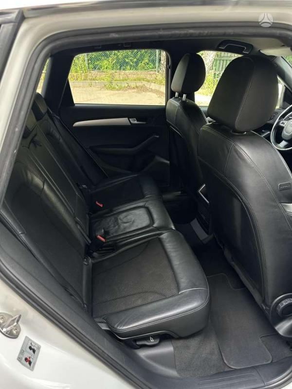 White Audi Q5 2011 in Utena, with an engine capacity of 1.97 L and mileage of 335 thousand km for 9700 €, photo 8 on AUTOMOTO.COM.LV