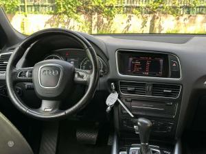 White Audi Q5 2011 in Utena, with an engine capacity of 1.97 L and mileage of 335 thousand km for 9700 €, photo 15 on AUTOMOTO.COM.LV