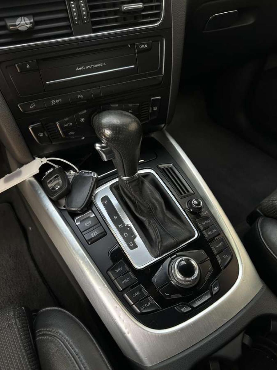 White Audi Q5 2011 in Utena, with an engine capacity of 1.97 L and mileage of 335 thousand km for 9700 €, photo 17 on AUTOMOTO.COM.LV