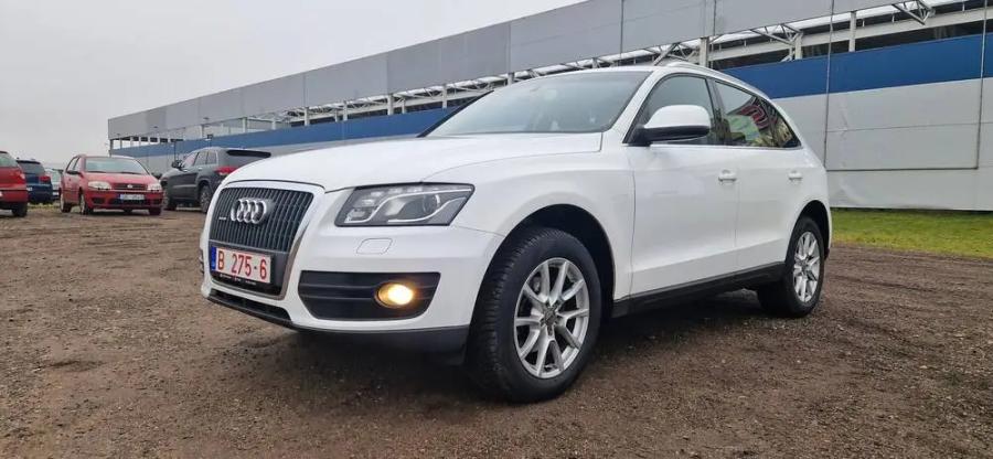 White Audi Q5 2011 in Daugavpils, with an engine capacity of 2.00 L and mileage of 285 thousand km for 9650 €, photo 1 on AUTOMOTO.COM.LV