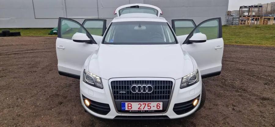 White Audi Q5 2011 in Daugavpils, with an engine capacity of 2.00 L and mileage of 285 thousand km for 9650 €, photo 35 on AUTOMOTO.COM.LV