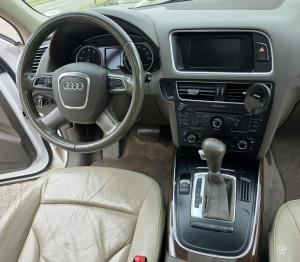 White Audi Q5 2011 in Vilnius, with an engine capacity of 1.98 L and mileage of 256 thousand km for 8300 €, photo 8 on AUTOMOTO.COM.LV