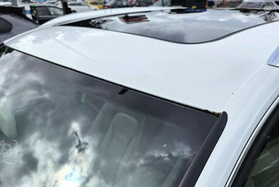 White Audi Q5 2011 in Vilnius, with an engine capacity of 1.98 L and mileage of 256 thousand km for 8300 €, photo 19 on AUTOMOTO.COM.LV