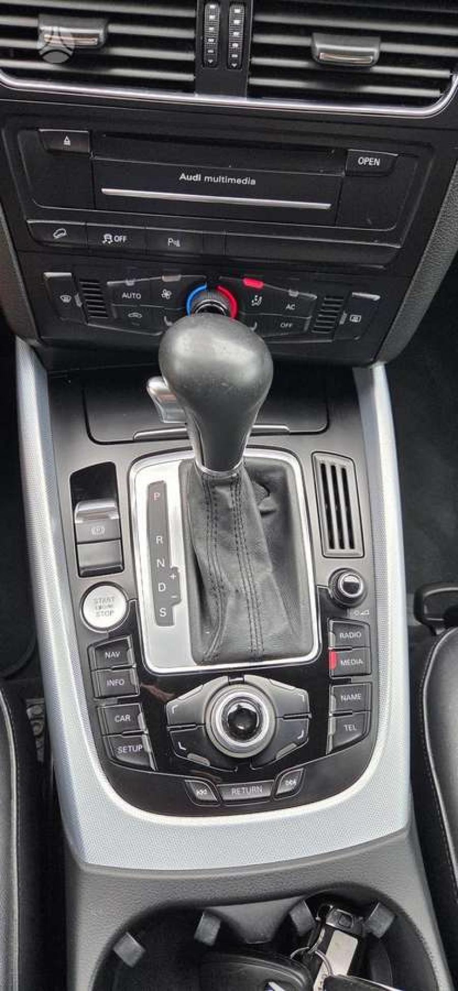 White Audi Q5 2011 in Vilnius, with an engine capacity of 1.97 L and mileage of 269 thousand km for 9200 €, photo 17 on AUTOMOTO.COM.LV