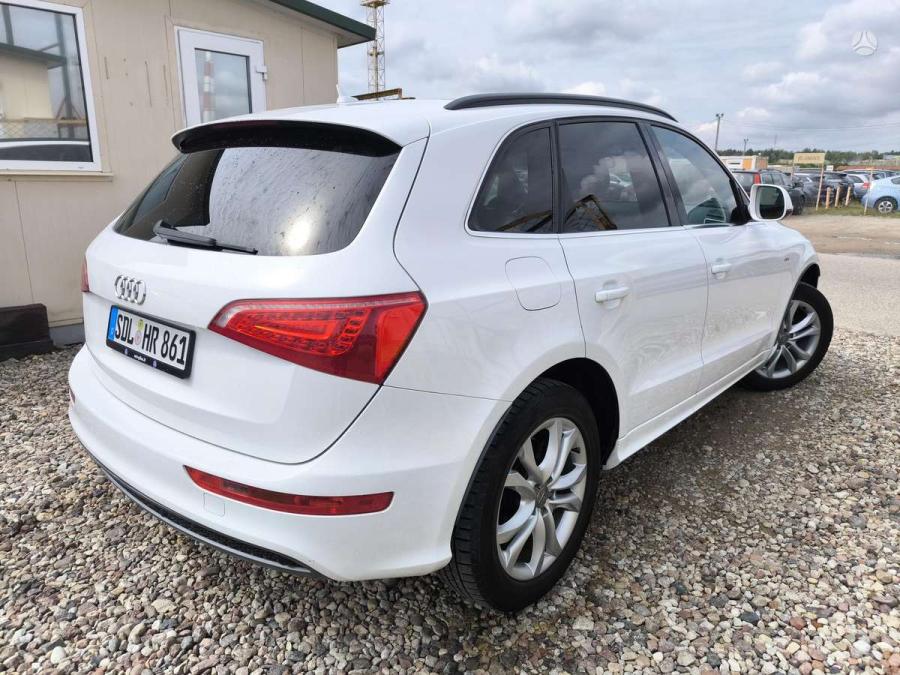 Balts Audi Q5 2011 Viļņa, ar dzinēja tilpumu 1.97 L un nobraukumu 251 tūkst. km par 9400 €, foto 8 vietnē AUTOMOTO.COM.LV