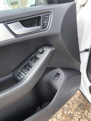 Balts Audi Q5 2011 Viļņa, ar dzinēja tilpumu 1.97 L un nobraukumu 251 tūkst. km par 9400 €, foto 24 vietnē AUTOMOTO.COM.LV