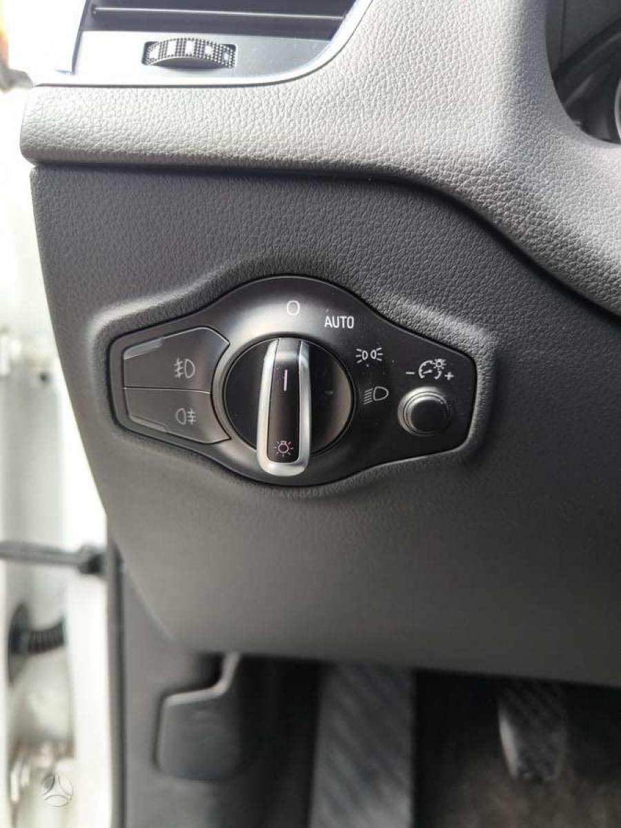 Balts Audi Q5 2011 Viļņa, ar dzinēja tilpumu 1.97 L un nobraukumu 251 tūkst. km par 9400 €, foto 26 vietnē AUTOMOTO.COM.LV