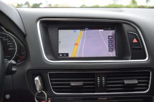 Balts Audi Q5 2011 Viļņa, ar dzinēja tilpumu 1.98 L un nobraukumu 285 tūkst. km par 6600 €, foto 26 vietnē AUTOMOTO.COM.LV