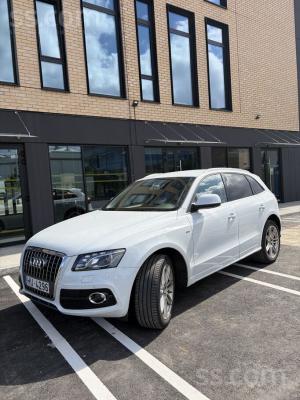 Balts Audi Q5 2011 Rīga, ar dzinēja tilpumu 2.00 L un nobraukumu 241 tūkst. km par 10900 €, foto  vietnē AUTOMOTO.COM.LV