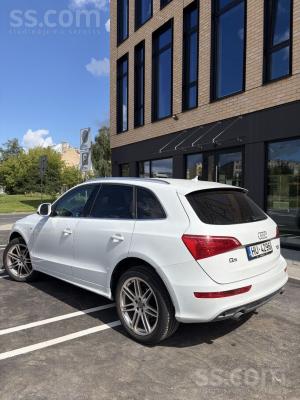 Balts Audi Q5 2011 Rīga, ar dzinēja tilpumu 2.00 L un nobraukumu 241 tūkst. km par 10900 €, foto 4 vietnē AUTOMOTO.COM.LV