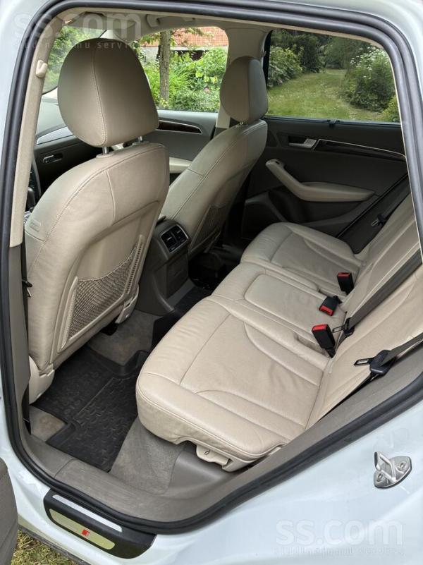White Audi Q5 2011 in Riga, with an engine capacity of 2.00 L and mileage of 241 thousand km for 10900 €, photo 7 on AUTOMOTO.COM.LV