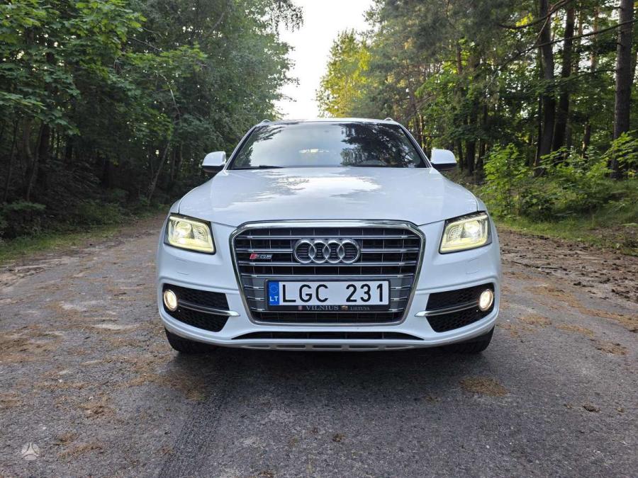 Balts Audi Q5 2011 Viļņa, ar dzinēja tilpumu 2.97 L un nobraukumu 214 tūkst. km par 9500 €, foto 4 vietnē AUTOMOTO.COM.LV
