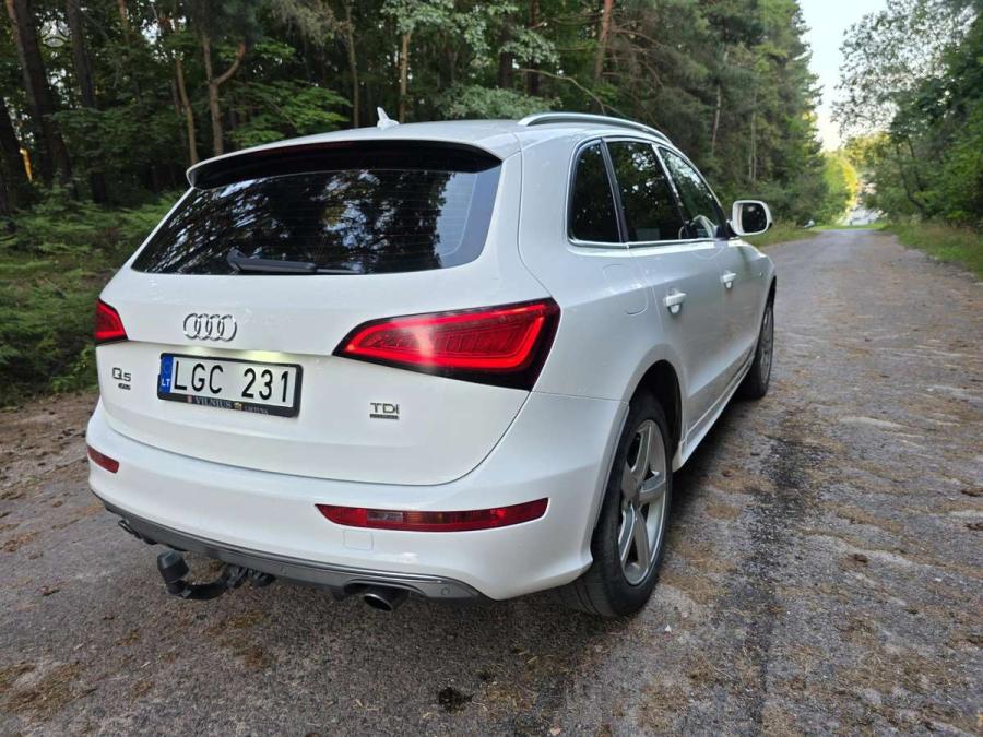Balts Audi Q5 2011 Viļņa, ar dzinēja tilpumu 2.97 L un nobraukumu 214 tūkst. km par 9500 €, foto 8 vietnē AUTOMOTO.COM.LV