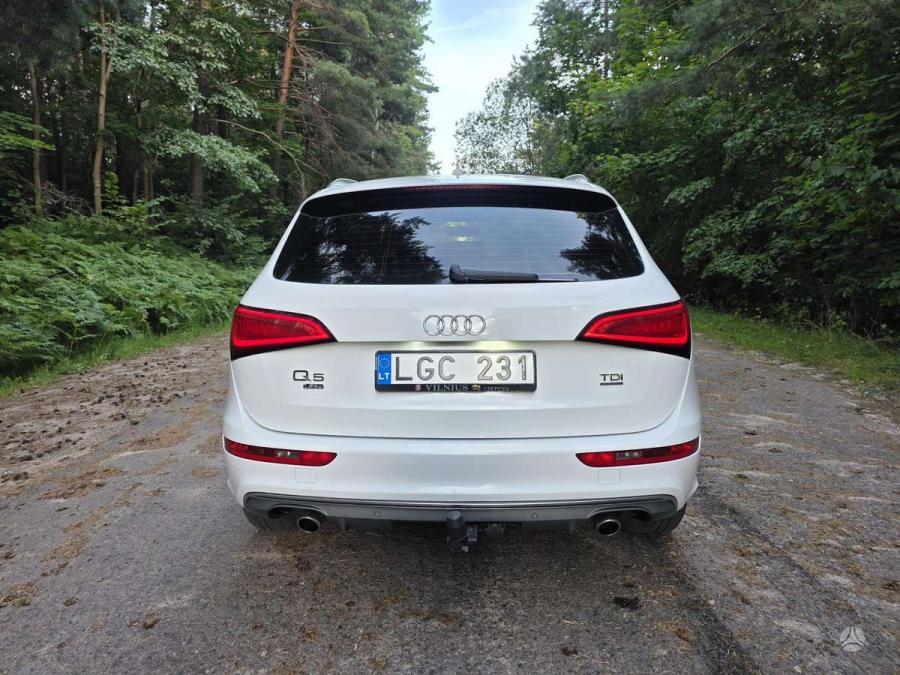 Balts Audi Q5 2011 Viļņa, ar dzinēja tilpumu 2.97 L un nobraukumu 214 tūkst. km par 9500 €, foto 9 vietnē AUTOMOTO.COM.LV