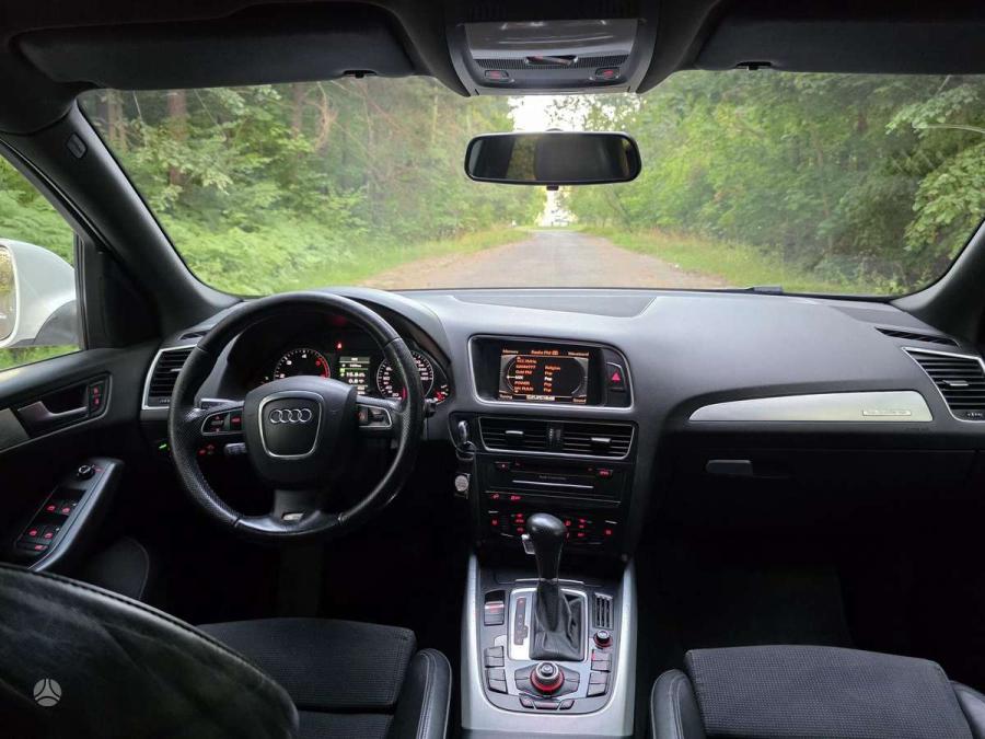 Balts Audi Q5 2011 Viļņa, ar dzinēja tilpumu 2.97 L un nobraukumu 214 tūkst. km par 9500 €, foto 19 vietnē AUTOMOTO.COM.LV