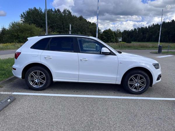 Audi Q5 2011 Viļņa vietnē Balts Audi Q5 2011 Viļņa, ar dzinēja tilpumu 1.97 L un nobraukumu 286 tūkst. km par 9490 €, foto 4 vietnē AUTOMOTO.COM.LV
