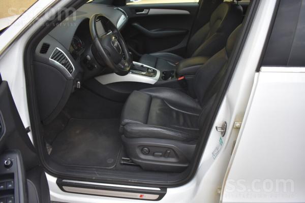 White Audi Q5 2011 in Talsi, with an engine capacity of 3.00 L and mileage of 302 thousand km for 9200 €, photo 7 on AUTOMOTO.COM.LV