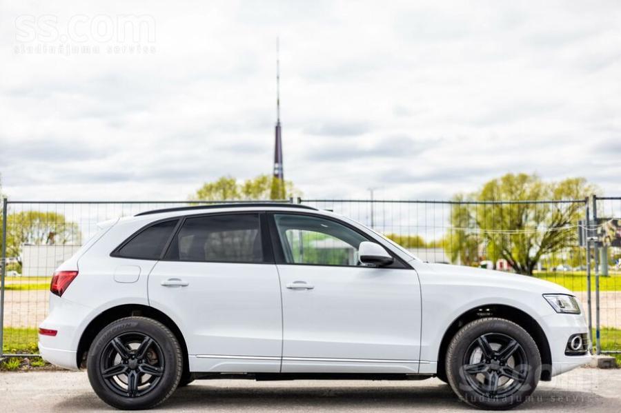White Audi Q5 2012 in Riga, with an engine capacity of 3.00 L and mileage of 290 thousand km for 12590 €, photo 5 on AUTOMOTO.COM.LV