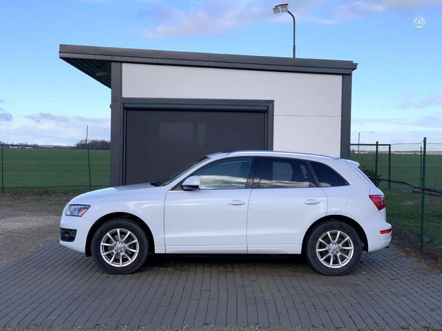 White Audi Q5 2012 in Kedainiai, with an engine capacity of 1.98 L and mileage of 294 thousand km for 7999 €, photo 9 on AUTOMOTO.COM.LV