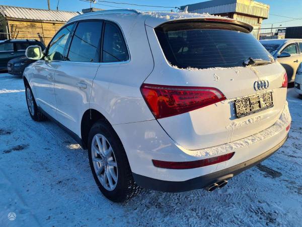 White Audi Q5 2012 in Kaunas, with an engine capacity of 1.97 L and mileage of 233 thousand km for 9500 €, photo 4 on AUTOMOTO.COM.LV
