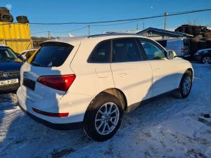 White Audi Q5 2012 in Kaunas, with an engine capacity of 1.97 L and mileage of 233 thousand km for 9500 €, photo 5 on AUTOMOTO.COM.LV