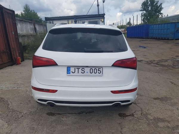 White Audi Q5 2012 in Kaunas, with an engine capacity of 1.98 L and mileage of 230 thousand km for 8900 €, photo 2 on AUTOMOTO.COM.LV