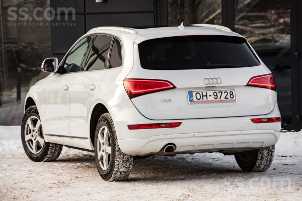 Balts Audi Q5 2012 Jelgava, ar dzinēja tilpumu 2.00 L un nobraukumu 255 tūkst. km par 13500 €, foto 7 vietnē AUTOMOTO.COM.LV