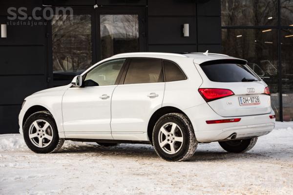 Balts Audi Q5 2012 Jelgava, ar dzinēja tilpumu 2.00 L un nobraukumu 255 tūkst. km par 13500 €, foto 8 vietnē AUTOMOTO.COM.LV