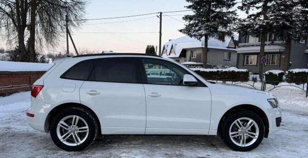 Balts Audi Q5 2012 Raseiniai, ar dzinēja tilpumu 1.97 L un nobraukumu 248 tūkst. km par 9650 €, foto 9 vietnē AUTOMOTO.COM.LV