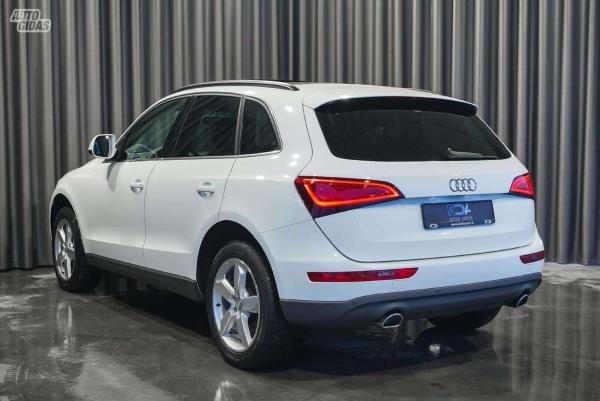 White Audi Q5 2012 in Marijampole, with an engine capacity of 3.00 L and mileage of 252 thousand km for 10950 €, photo 7 on AUTOMOTO.COM.LV