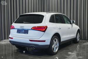 Balts Audi Q5 2012 Marijampole, ar dzinēja tilpumu 3.00 L un nobraukumu 252 tūkst. km par 10950 €, foto 12 vietnē AUTOMOTO.COM.LV