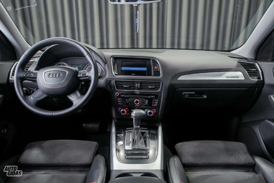 Balts Audi Q5 2012 Marijampole, ar dzinēja tilpumu 3.00 L un nobraukumu 252 tūkst. km par 10950 €, foto 27 vietnē AUTOMOTO.COM.LV