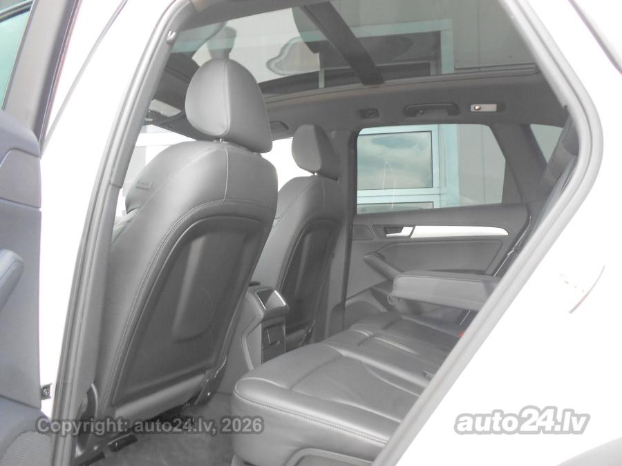 White Audi Q5 2012 in Viljandi, with an engine capacity of 2.00 L and mileage of 179 thousand km for 11990 €, photo 8 on AUTOMOTO.COM.LV