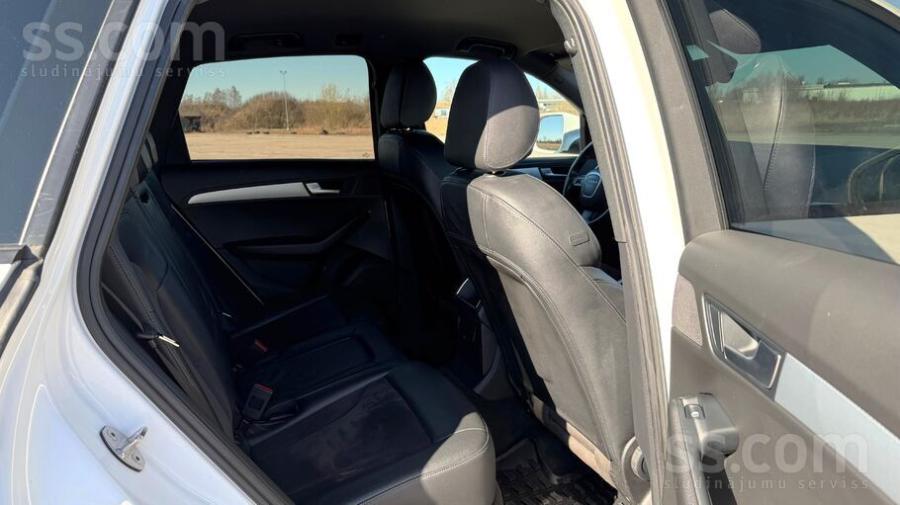 White Audi Q5 2012 in Riga, with an engine capacity of 2.00 L and mileage of 0 thousand km for 9950 €, photo 24 on AUTOMOTO.COM.LV
