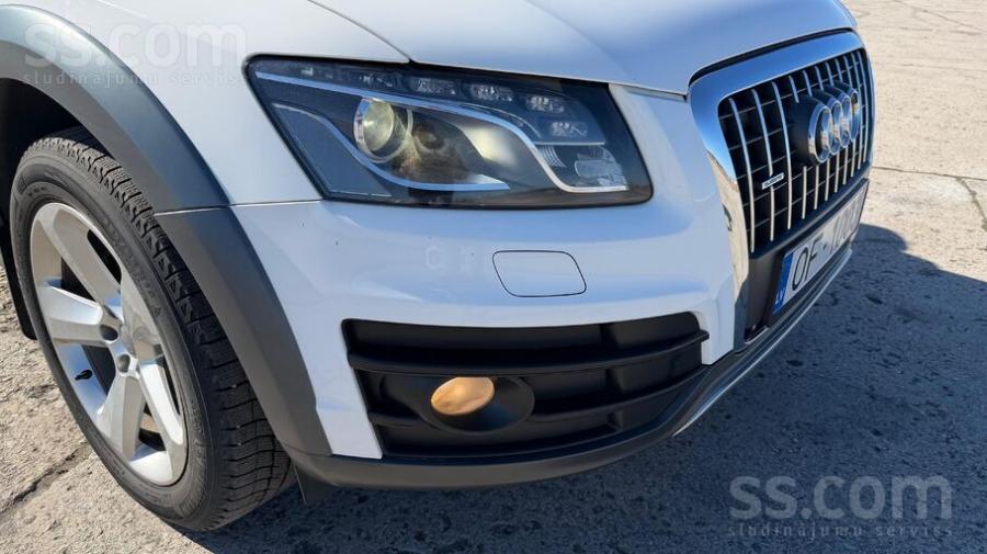 White Audi Q5 2012 in Riga, with an engine capacity of 2.00 L and mileage of 0 thousand km for 9950 €, photo 32 on AUTOMOTO.COM.LV