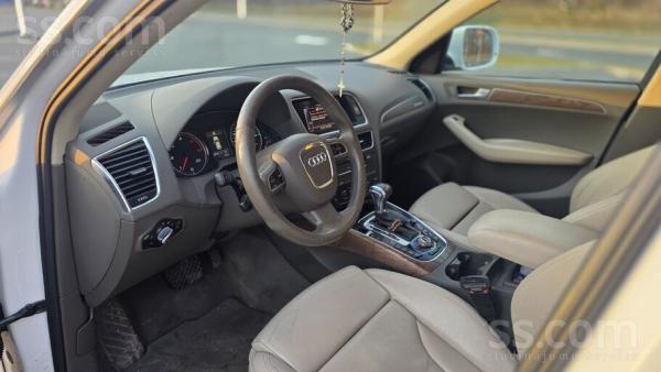 White Audi Q5 2012 in Riga, with an engine capacity of 2.00 L and mileage of 267 thousand km for 10500 €, photo 5 on AUTOMOTO.COM.LV