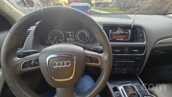 White Audi Q5 2012 in Riga, with an engine capacity of 2.00 L and mileage of 267 thousand km for 10500 €, photo 6 on AUTOMOTO.COM.LV