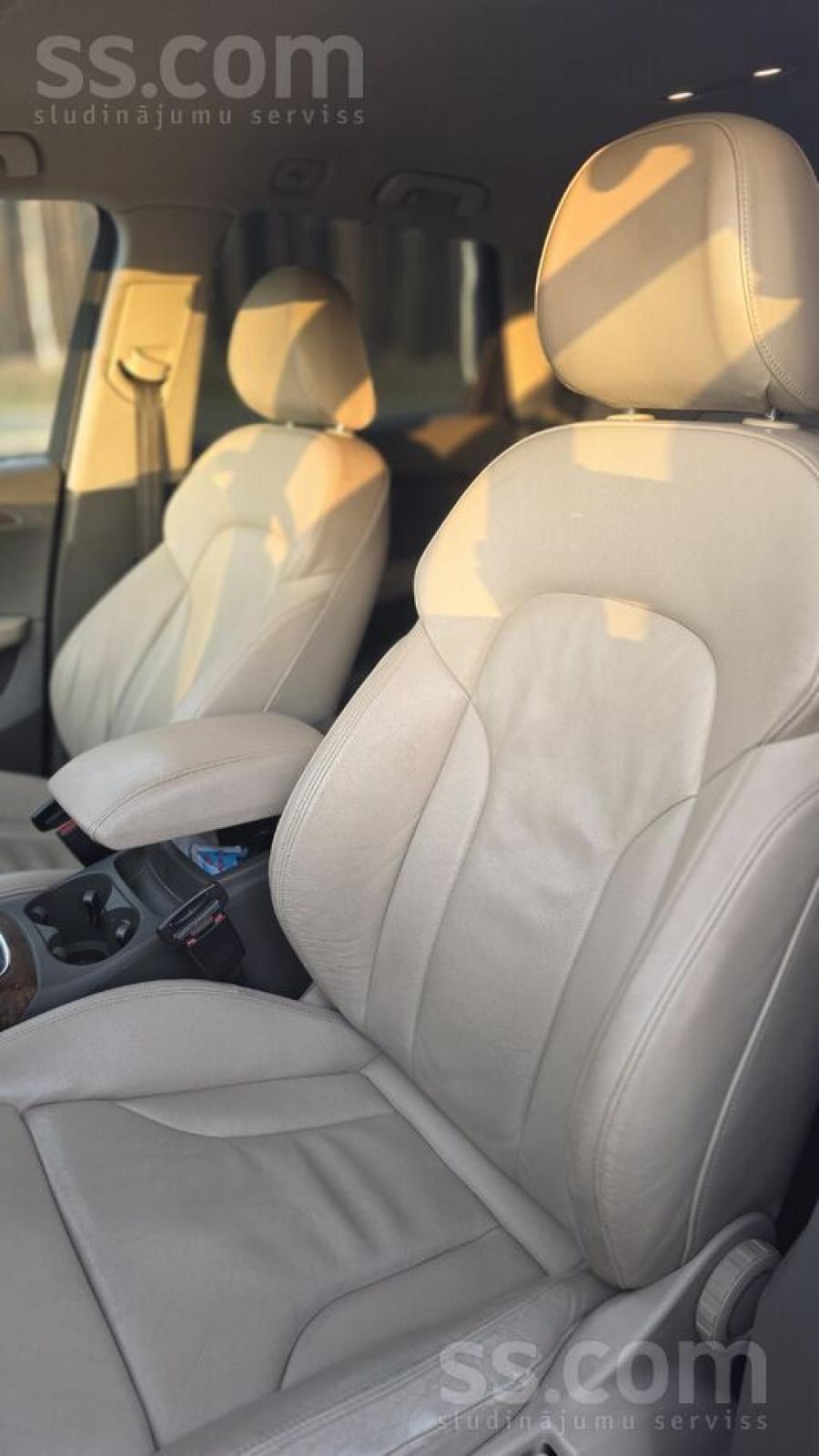 White Audi Q5 2012 in Riga, with an engine capacity of 2.00 L and mileage of 267 thousand km for 10500 €, photo 9 on AUTOMOTO.COM.LV