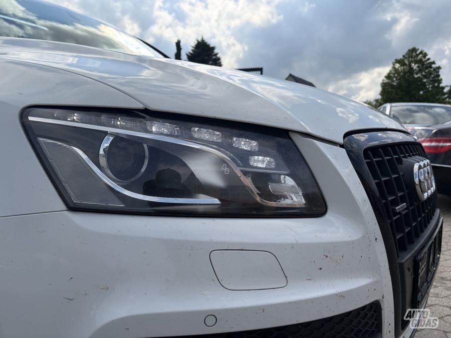 White Audi Q5 2012 in Vilnius, with an engine capacity of 3.00 L and mileage of 340 thousand km for 9999 €, photo 5 on AUTOMOTO.COM.LV