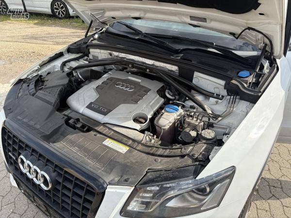 White Audi Q5 2012 in Vilnius, with an engine capacity of 3.00 L and mileage of 340 thousand km for 9999 €, photo 10 on AUTOMOTO.COM.LV
