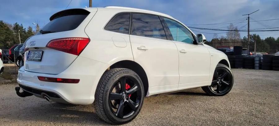 White Audi Q5 2012 in Riga, with an engine capacity of 3.00 L and mileage of 292 thousand km for 11900 €, photo 5 on AUTOMOTO.COM.LV