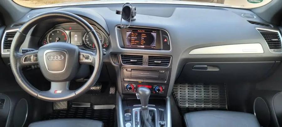 White Audi Q5 2012 in Riga, with an engine capacity of 3.00 L and mileage of 292 thousand km for 11900 €, photo 15 on AUTOMOTO.COM.LV