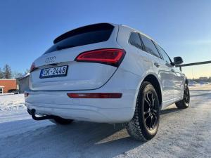 White Audi Q5 2012 in Rezekne, with an engine capacity of 2.00 L and mileage of 295 thousand km for 12300 €, photo 5 on AUTOMOTO.COM.LV