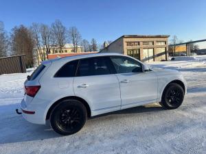 White Audi Q5 2012 in Rezekne, with an engine capacity of 2.00 L and mileage of 295 thousand km for 12300 €, photo 6 on AUTOMOTO.COM.LV