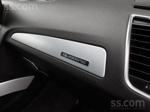 White Audi Q5 2012 in Riga, with an engine capacity of 2.00 L and mileage of 329 thousand km for 9900 €, photo 24 on AUTOMOTO.COM.LV