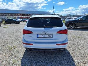 White Audi Q5 2012 in Kaunas, with an engine capacity of 1.98 L and mileage of 202 thousand km for 8500 €, photo 6 on AUTOMOTO.COM.LV